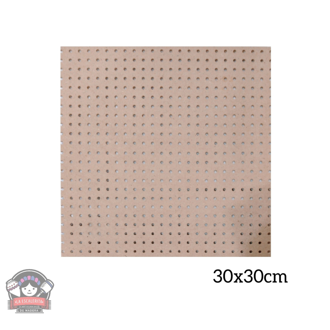 Tabla MDF Perfocel 30x30cm – La Escalerita